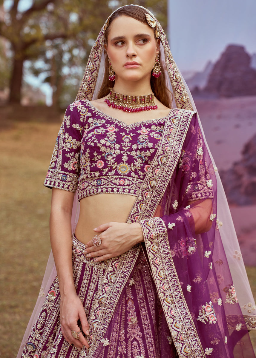 Royal Lilac Purple Heavy Embroidered Designer Lehenga Set – Zaribanaras ...
